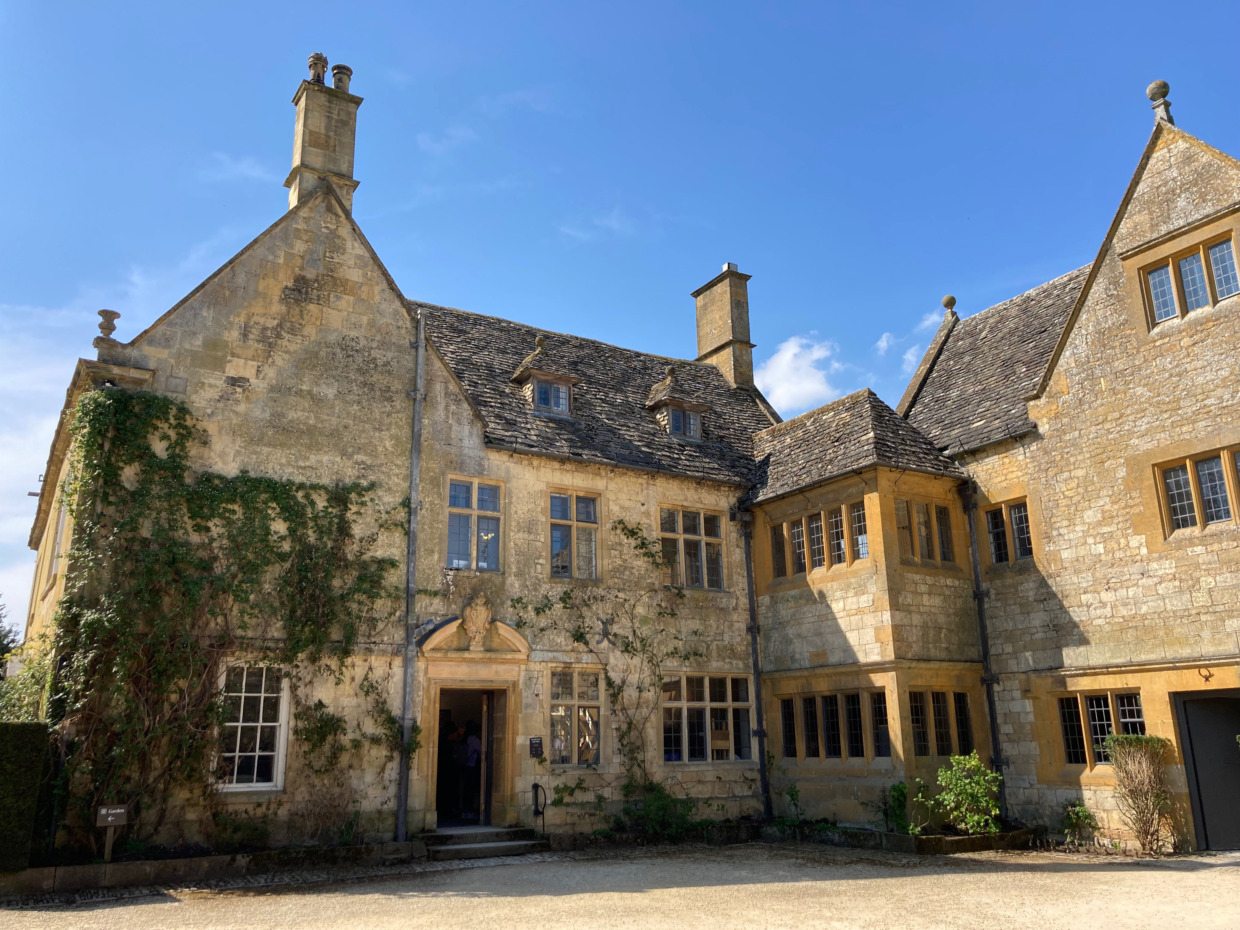 Hidcote manor store